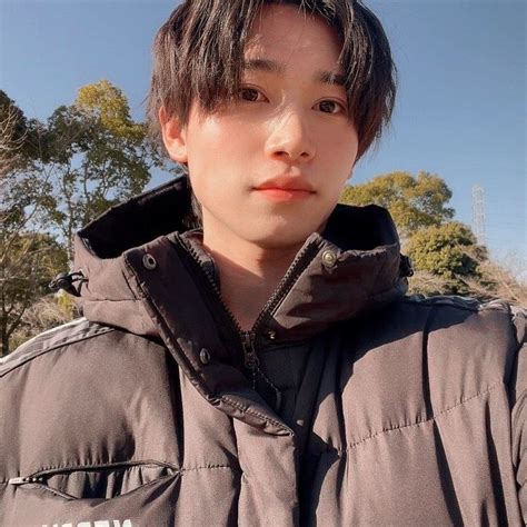 9 Sato Ryuga ý Tưởng Chiba Siêu Nhân Tủ Tường