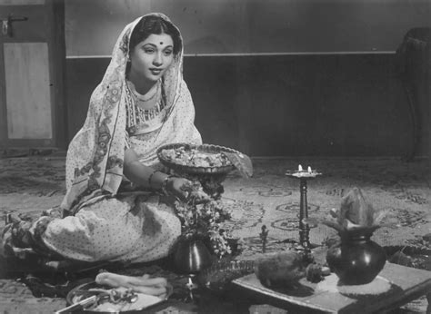 Goldenframes Nirupa Roy The Most Loved Mother Of Indian Cinema The Etimes Photogallery Page 7