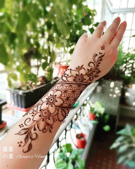Forearm Henna Designs Henna Bracelet Design Floral Back Hand Henna