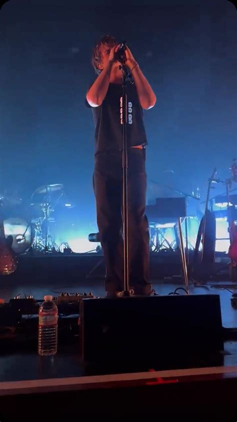 Joe Keery Djo Updates 📼 New Video Djotime Performing ‘fool At Revolution Hall On Night 2