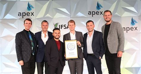 Pablo Calasso Libros De La Semana González De Alba Basáñez Calasso