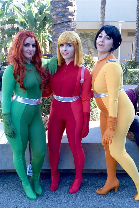 Totally Spies Kostuum Diy Zo Maak Je Je Eigen Totally Spies Kostuum