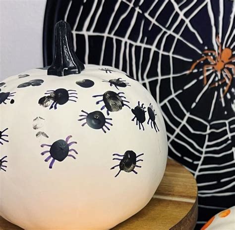 19 Creative Classroom Pumpkin Decorating Ideas Chaylor And Mads