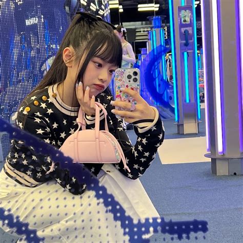 Pin By Sastro On Hanni Kpop Girls Cute E Girls Dora Funny