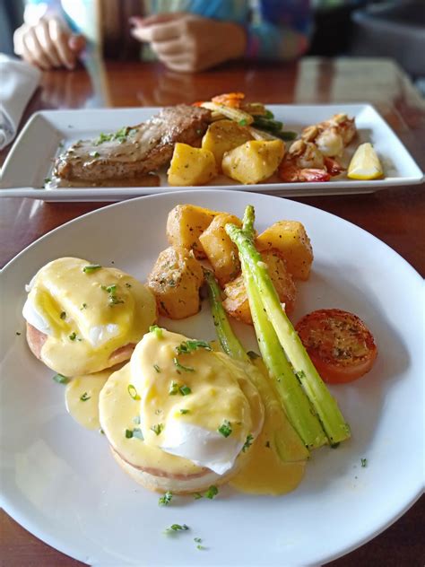 I Ate The Most Delicious Eggs Benedict Ive Ever Had In My Life Rfood