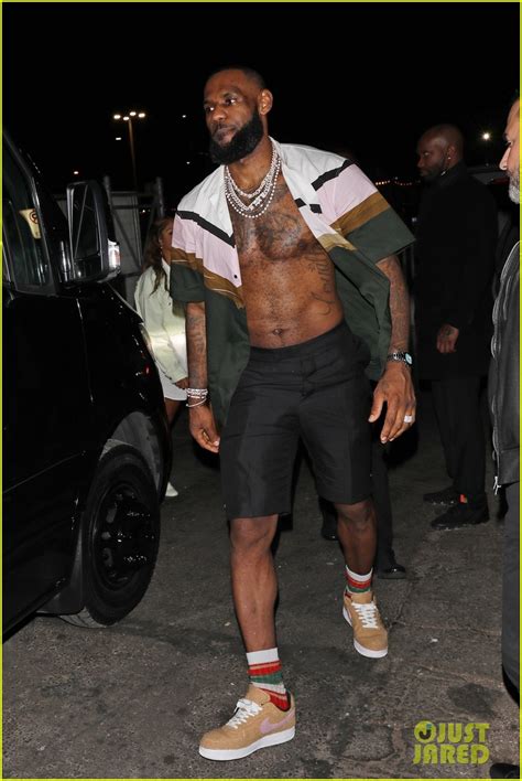 Lebron James Wears His Shirt Unbuttoned Flashes Body At Super Bowl