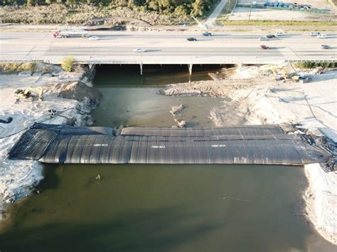 Aquadam Water Filled Expedient Temporary Perimeter Water Control