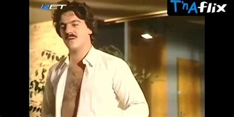 Artemis Tsarmi Breasts Scene In O Zigolo Tis Athinas