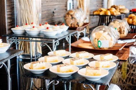 Buffet Fotos Lade Kostenlose Hochwertige Bilder Herunter Freepik
