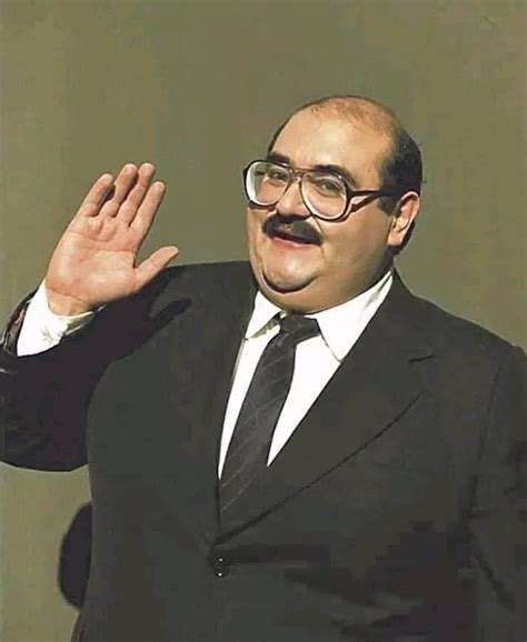 Recordatorio De Que Edgar Vivar Tenía 25 Años Cuando Interpretó Al
