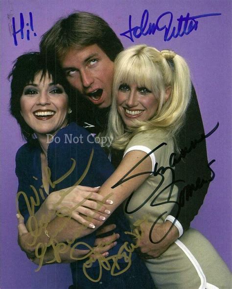 Threes Company Cast Signed Photo 8x10 Rp Autograph John Ritter Suzanne