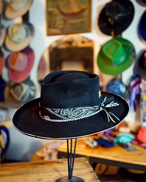 Christopher Jay Heller Page Home Facebook