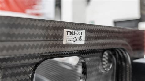 F1 Supplier Debuts Off The Shelf Carbon Monocoque For Road Cars