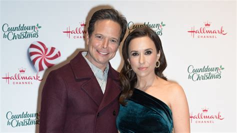 Miracle On Set How Hallmarks 2023 Christmas Movies Almost Missed