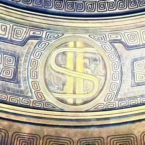 如何看待《哪吒之魔童闹海》里疑似出现美元符号、绿卡（玉牌）、五角大楼（玉虚宫）等元素？ 知乎