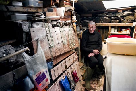 Tom Leppard The Tattooed Hermit Document Scotland