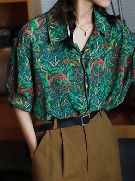 Green Leaf Print Buttoned Blouse Fashion Outfits Fashion Inspo