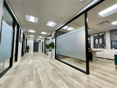 Gallery — 580 Fifth