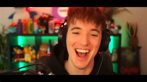Harry W2s Is Making Sex Noises Youtube