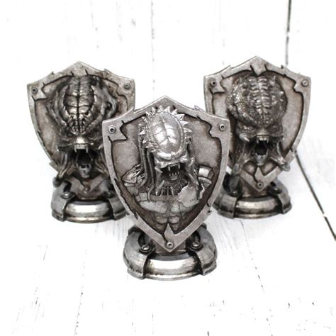 Predator Trophy Predator Shield Predator Fan Art Alien Vs Predator