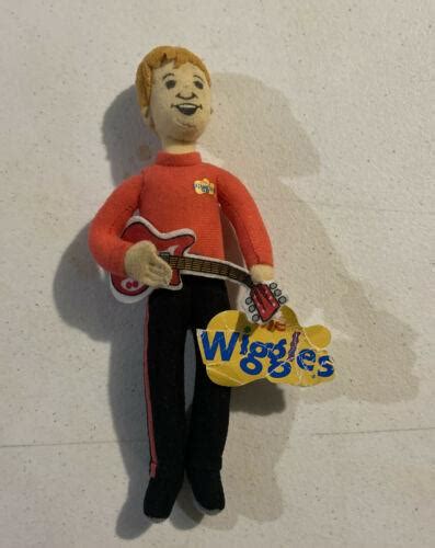 The Wiggles Large 14 Murray Plush Holding A Guitar 2008 Red Shirt