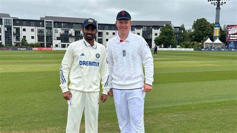 Abhimanyu Easwaran Registers His 30th Fifty In Fc Cricket Stats