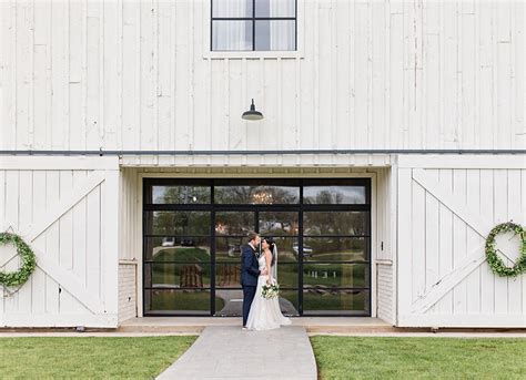Barn Wedding Austin Texas