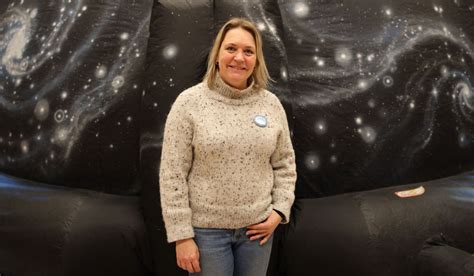 Spesielt én Gruppe Dukker Opp Det Kommer Flere Pappaer Altapostenno