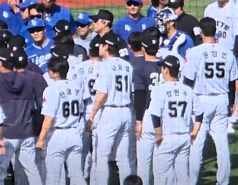 윤성빈 키2미터 넘음 야구 에펨코리아