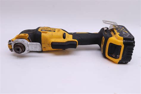 Dewalt Dcs355 Cordless Brushless 20v Max Variable Speed Oscillating