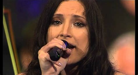 Urška Majdič And Symphony Orchestra Vedno Prvi Youtube