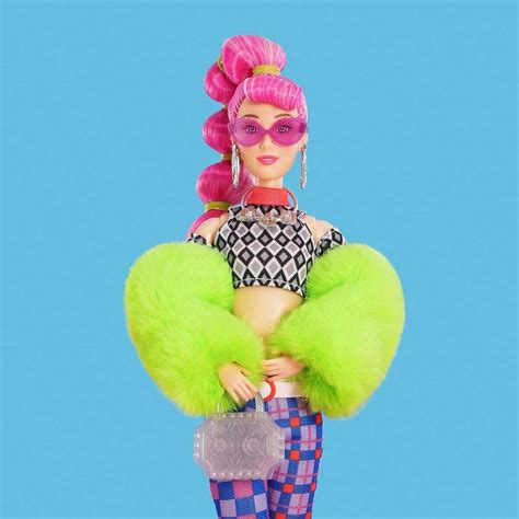 Defa Lucy 115in Fashionable High Street Doll Collectible Edition With