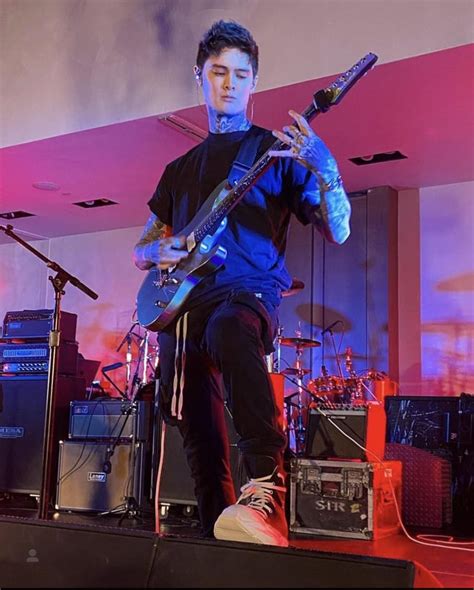 Idol Tabs Broken Rpolyphia