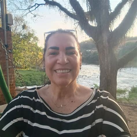 Eliz Barbosa Barbosaeliz • Threads Say More