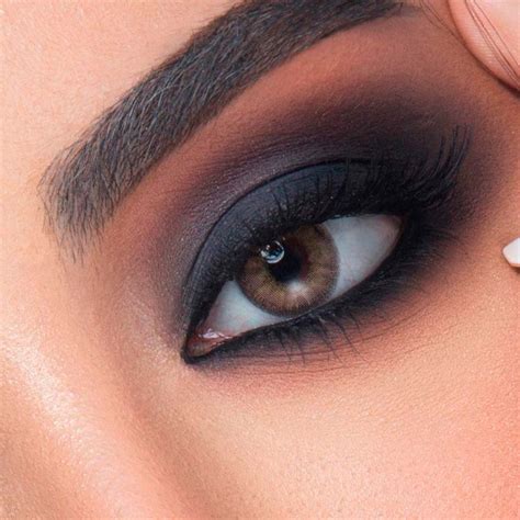50 Hazel Eyes Makeup Looks That Will Steal Your Heart
