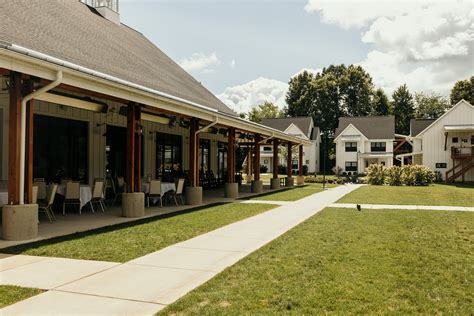 Gun Lake Wedding Venue 60 Photos