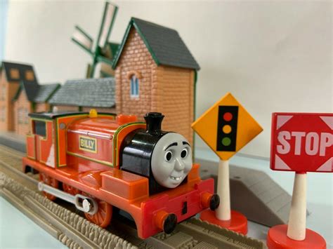 Tomy Trackmaster Thomas And Friends Billy 2007 Gullane Motorized Bucked