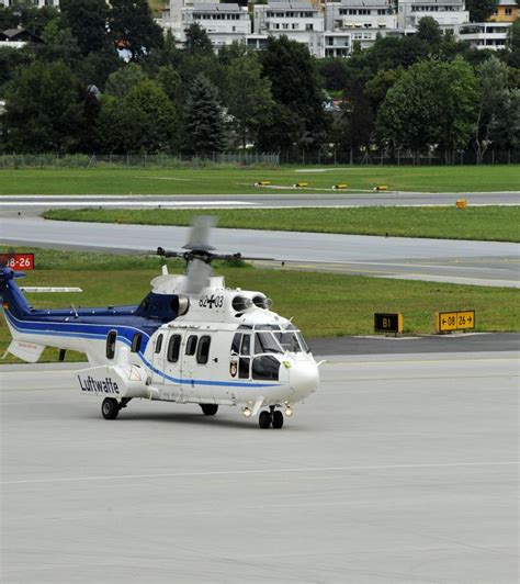 Fotostrecke Zum Urlaubsstart Von Angela Merkel Und Ihrem Ehemann Nach Südtirol