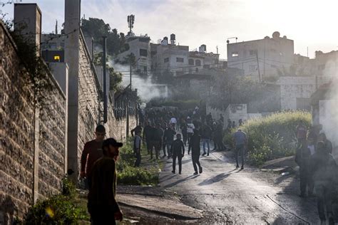 West Bank Six Palestinians Including Suspected Hamas Gunman Killed