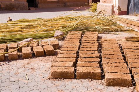 The Best Materials Used In Adobe Style Buildings The Momentum