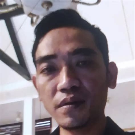 Avid Avidgumelar • Threads Say More