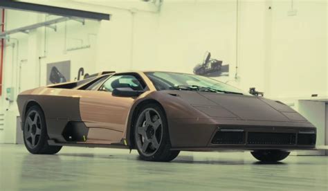 Eccentrica V12 The Classic Lamborghini Diablo Gets A Modern Touch Motorsektionen En