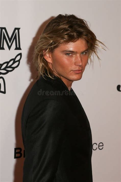 Jordan Barrett Imagen Editorial Imagen De Celebridad 99800185