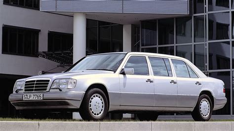 Mercedes Benz E Class Specs Reviewstests And Details