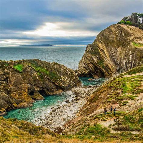 Jurassic Coast For School Trips To Cornwall
