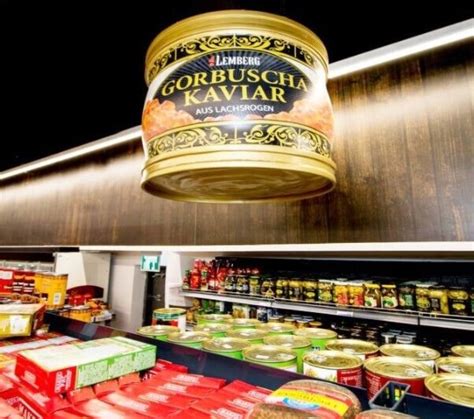 Магазин "Родина": "В Израиле дорогие продукты? А вы приходите к нам"