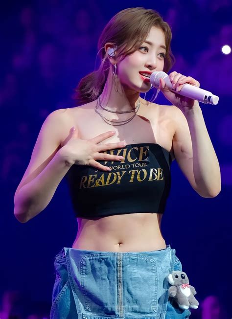 Jihyo Raespleasingasiangirls