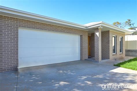 3 Dickson Road Griffith Nsw 2680 House For Rent 750 Domain