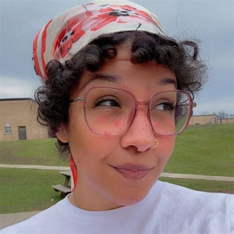 Dez Xanderlust Music • Threads Say More