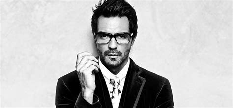 16 Photos That Prove Beards Make Men Look Way Hotter